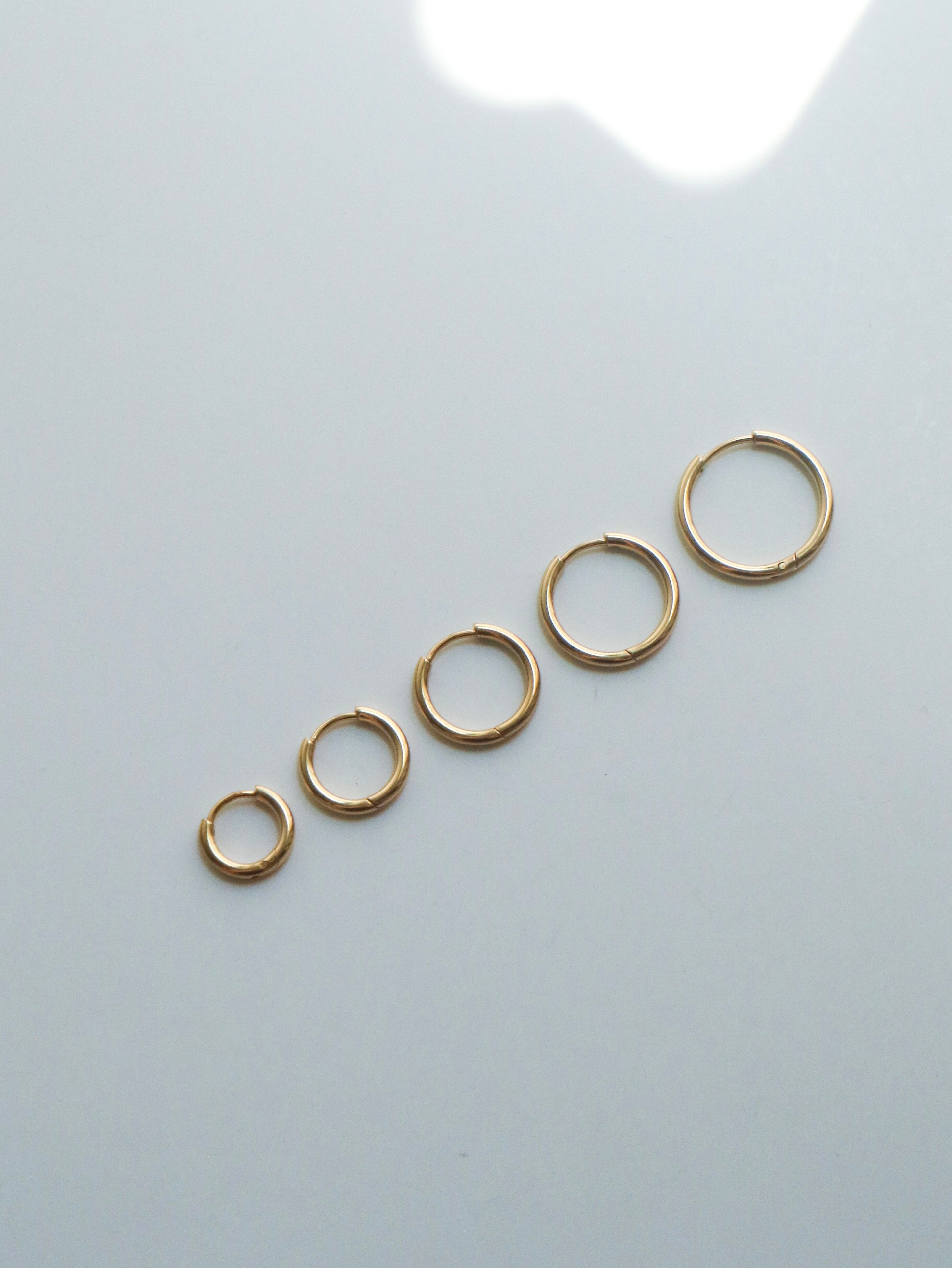 Basic Slim Gold Earrings (5 sizes) - Waterproof – The Fitz Studio